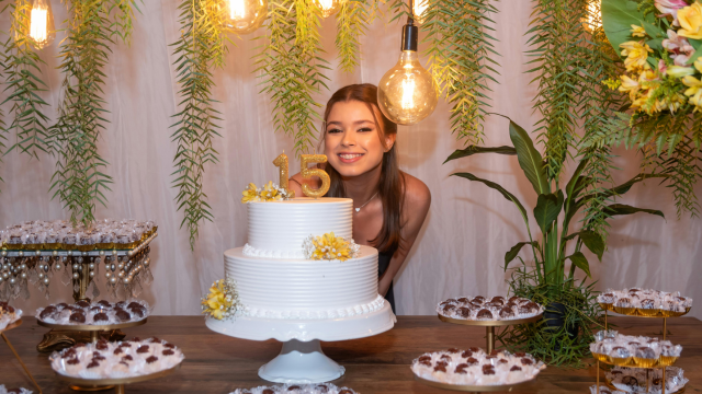 Advanced Cake Decorating and Design Course- One Education