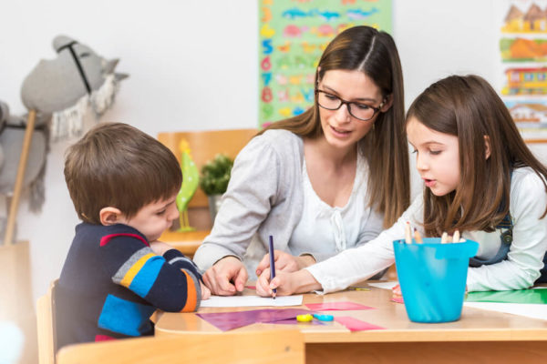 How to Become A Teaching Assistant? A Beginners' Guide – One Education