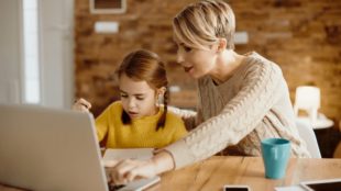 15 Ways to Ensure e-Safety (3 C’s of Online Safety) – One Education