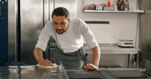 What is a Clean As You Go Policy? Sign, Rules and more – One Education